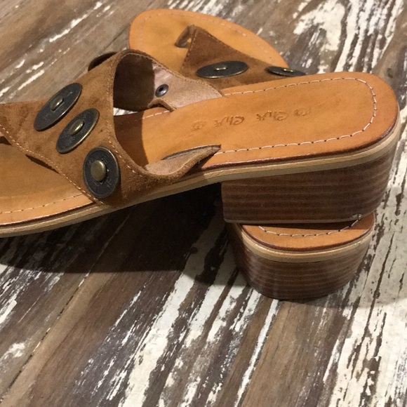 cha cha | Shoes | Cha Cha Brown Leather Thong Flipflop Style Sandal ...